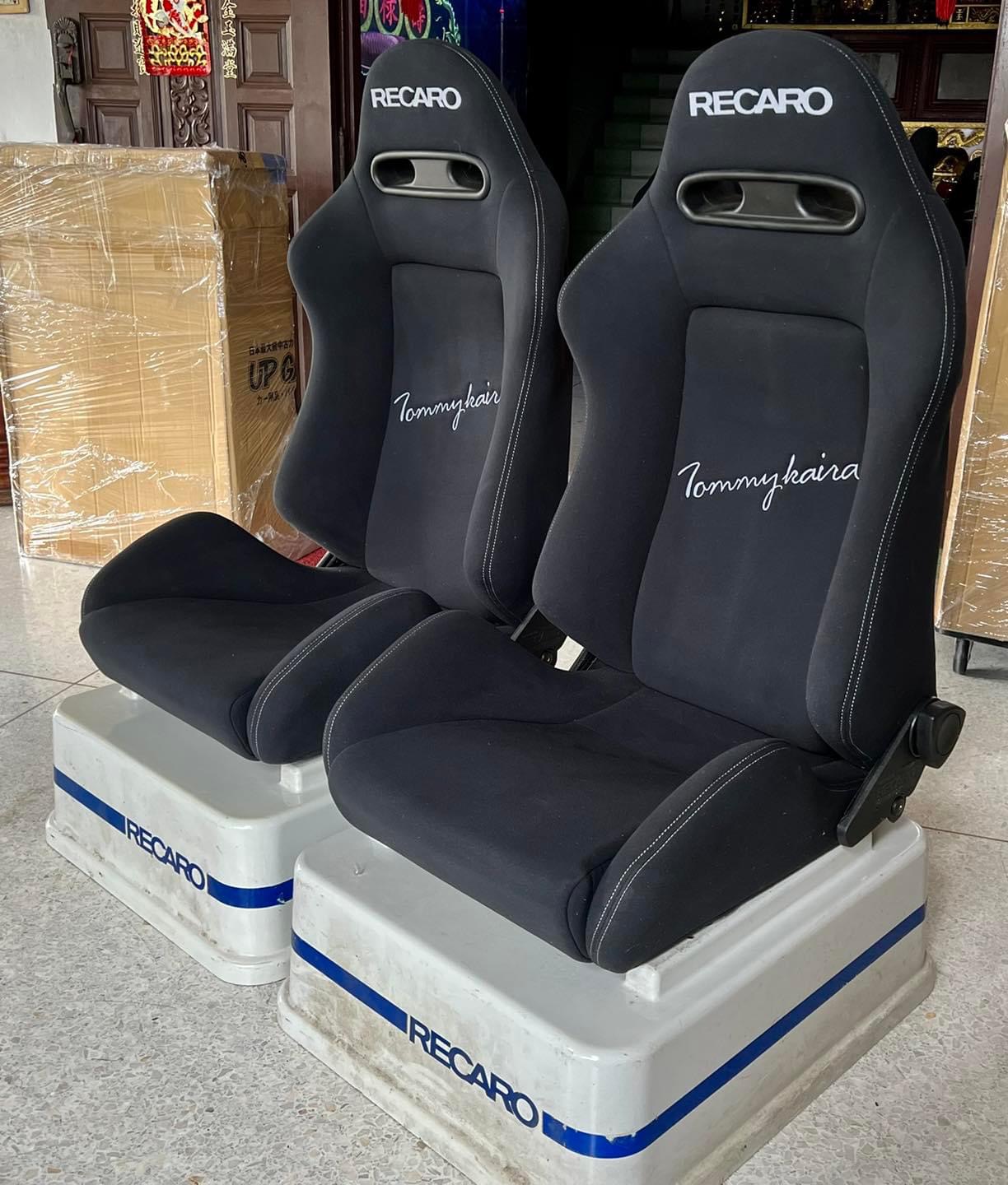 Recaro SR4 & Tommy Kaira Seats | Black Edition