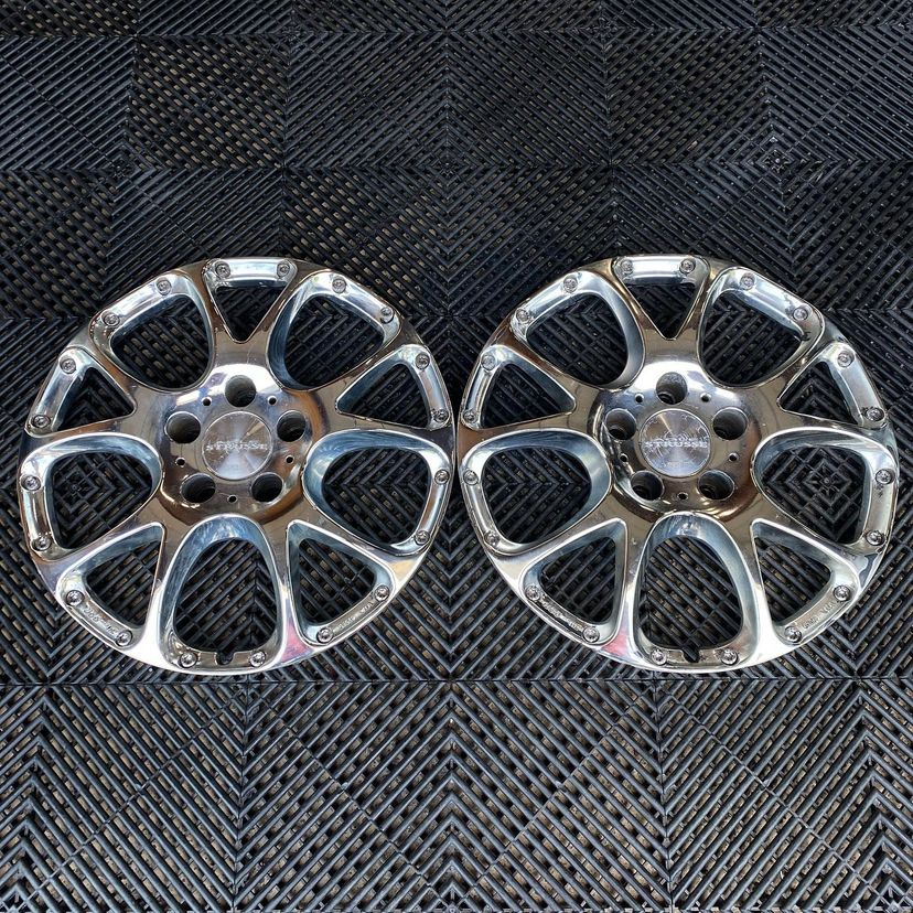 SSR Agle Strusse Faces | “17 inch 5x114.3 PCD| Silver Finished